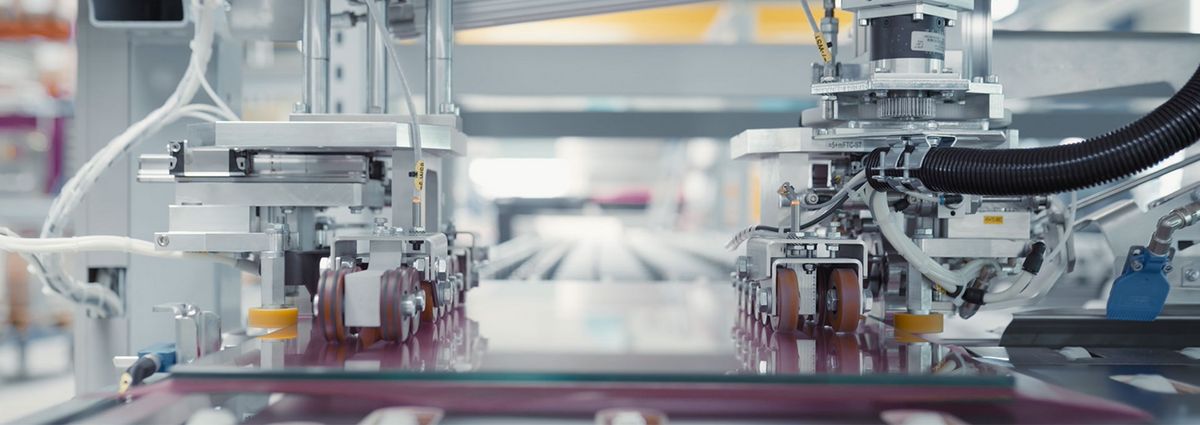 LiSEC FTC-C: Automated Foil Cutting for Laminated Glass